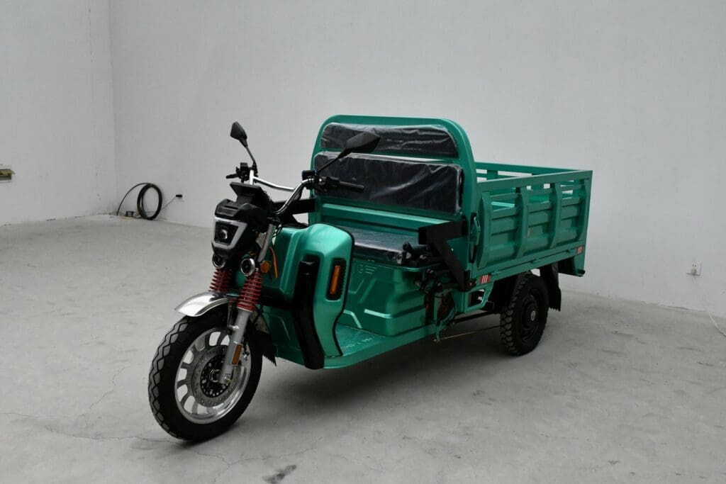 Triporteur électrique SCHOT- Mob 2000 – HOMOLOGUÉ ROUTE | Schot Mob